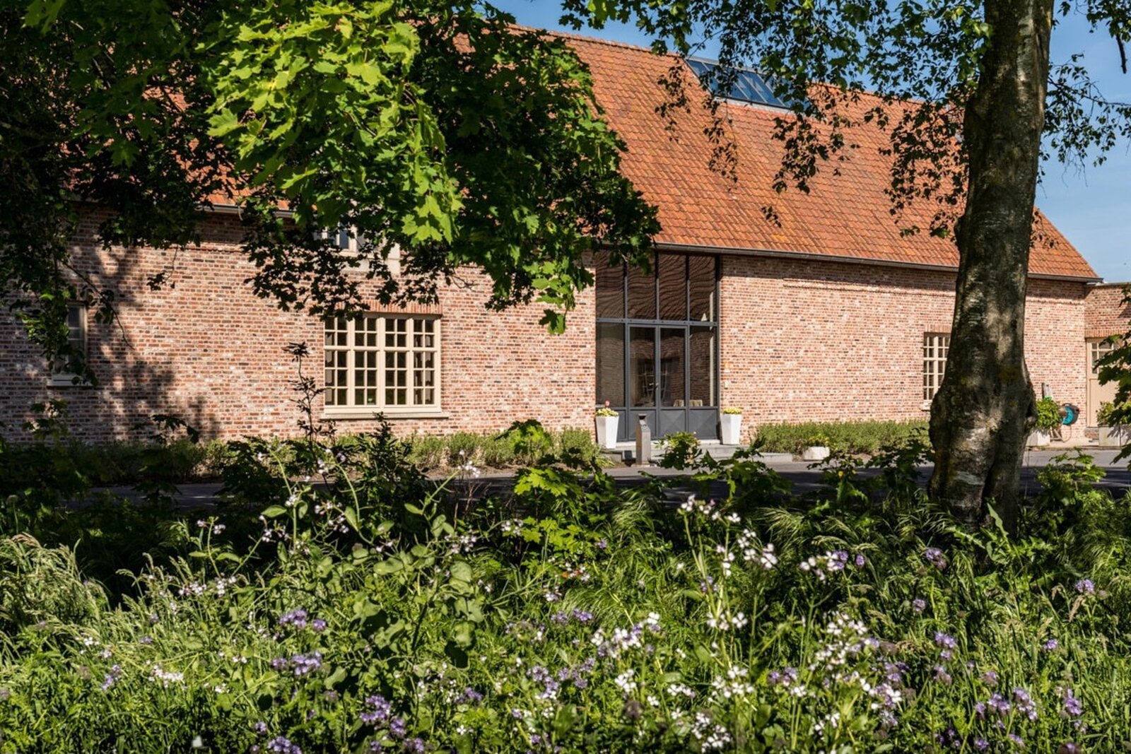 Prachtige hoevewoning met loods en bouwgrond op 2,7 hectare