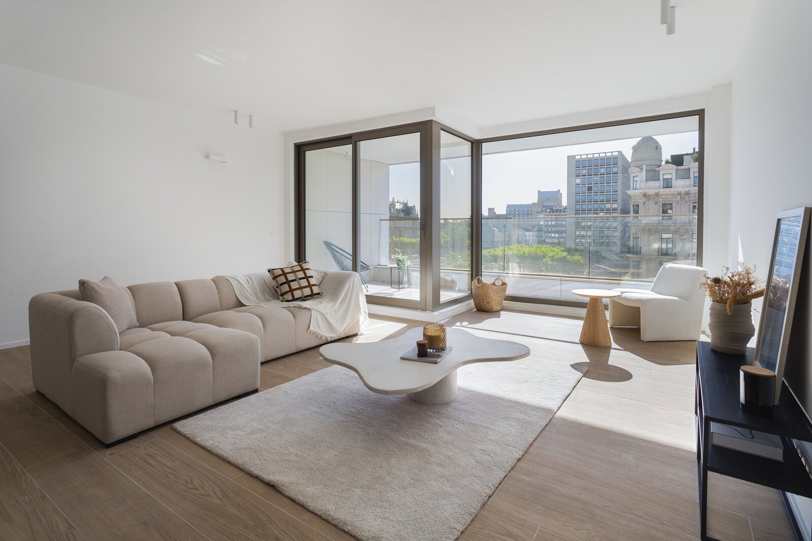 Mooi wonen in een volledig gerenoveerd appartement à Opera