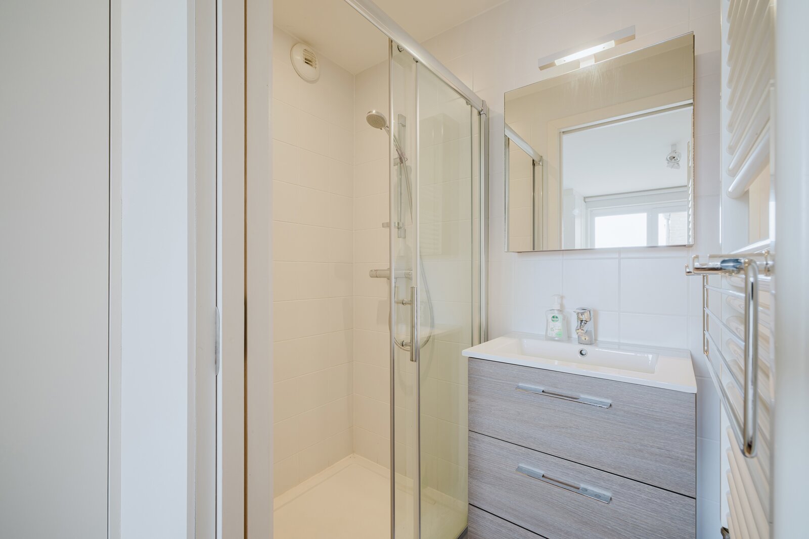 3 slp appartement met 3 badkamers en 3 terrassen te Knokke